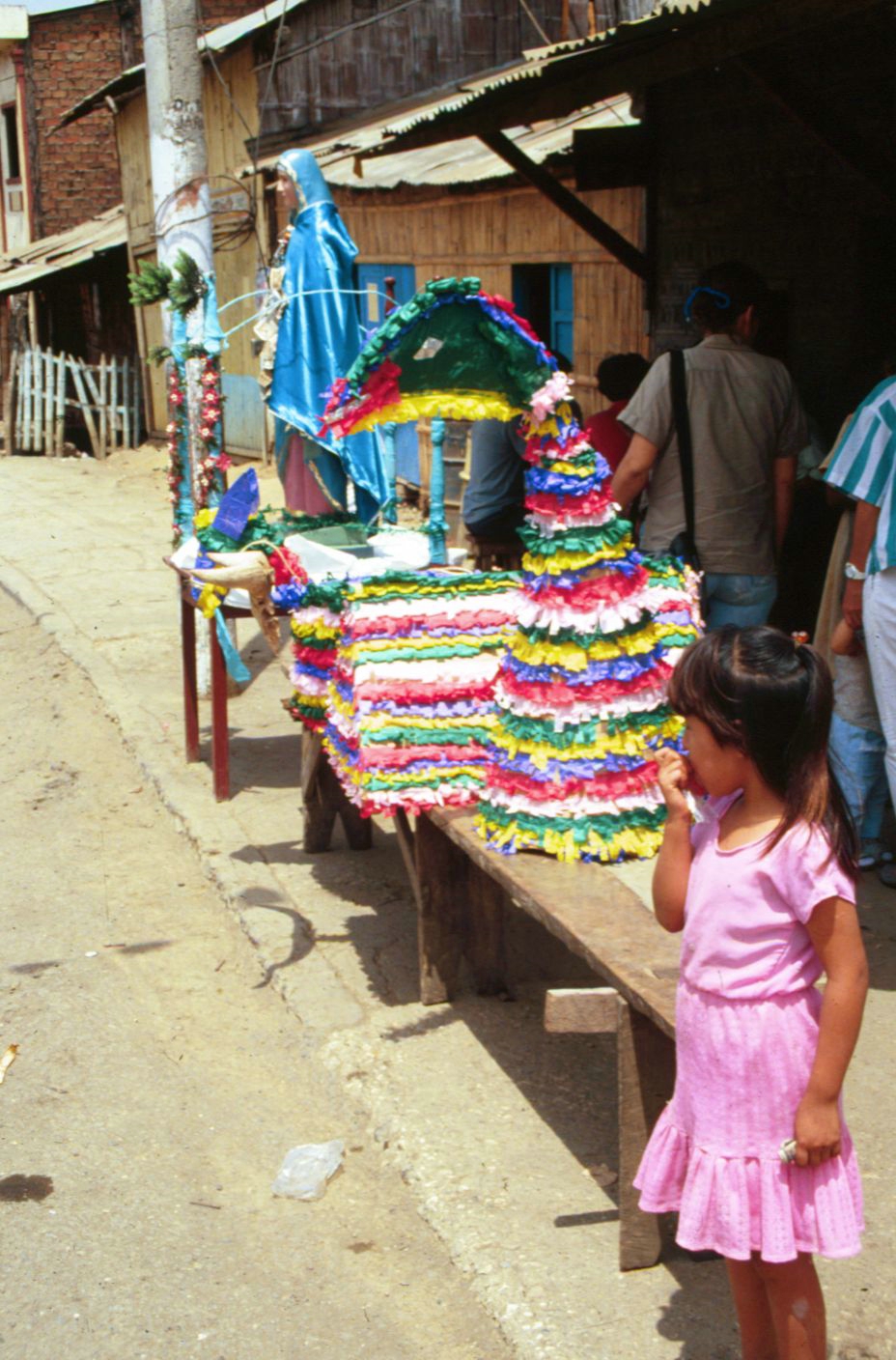 Habitantes – COMPLEJO CULTURAL REAL ALTO